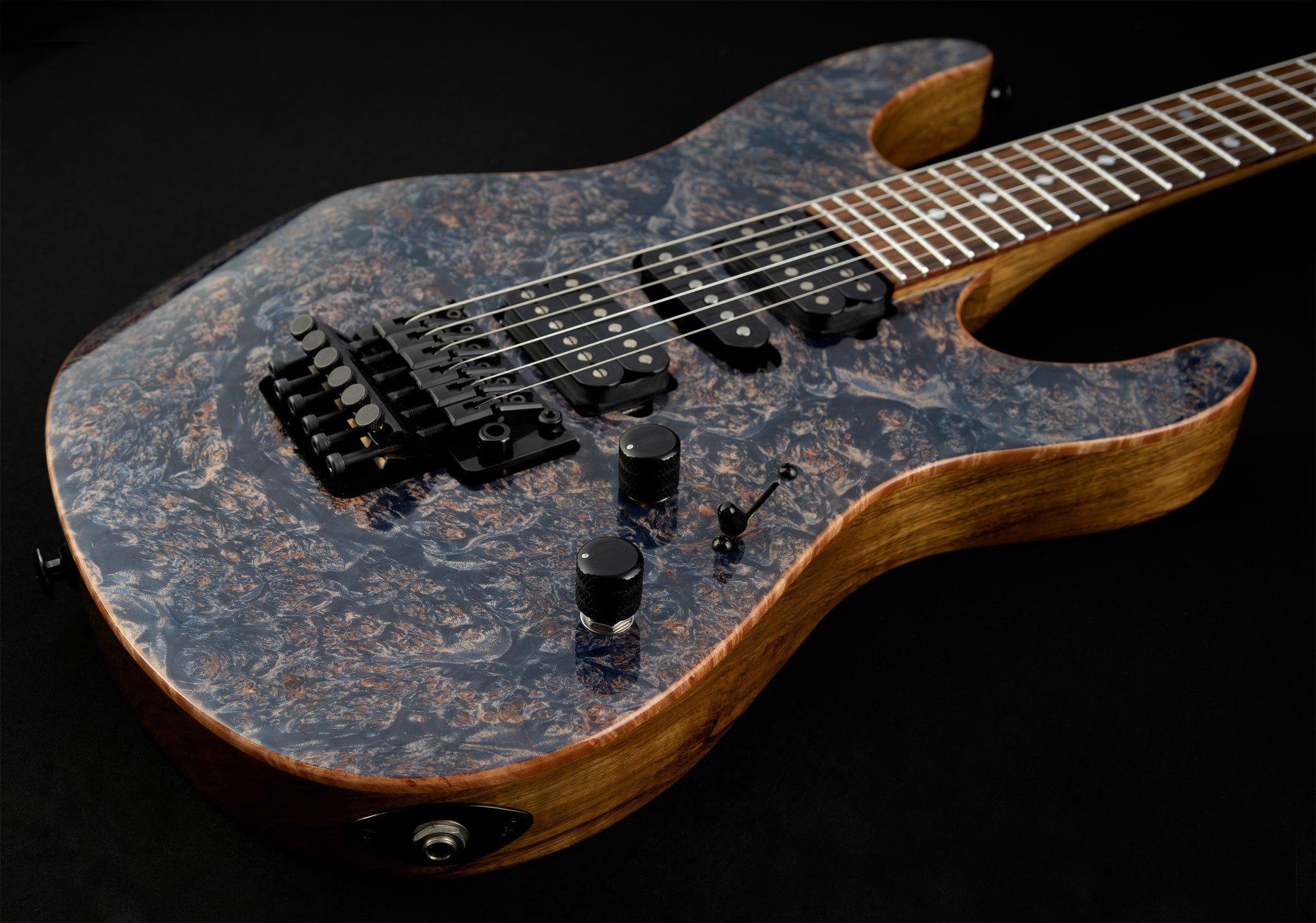 Suhr Custp, Modern Set Neck - Burl Maple Top – Angel City Guitars