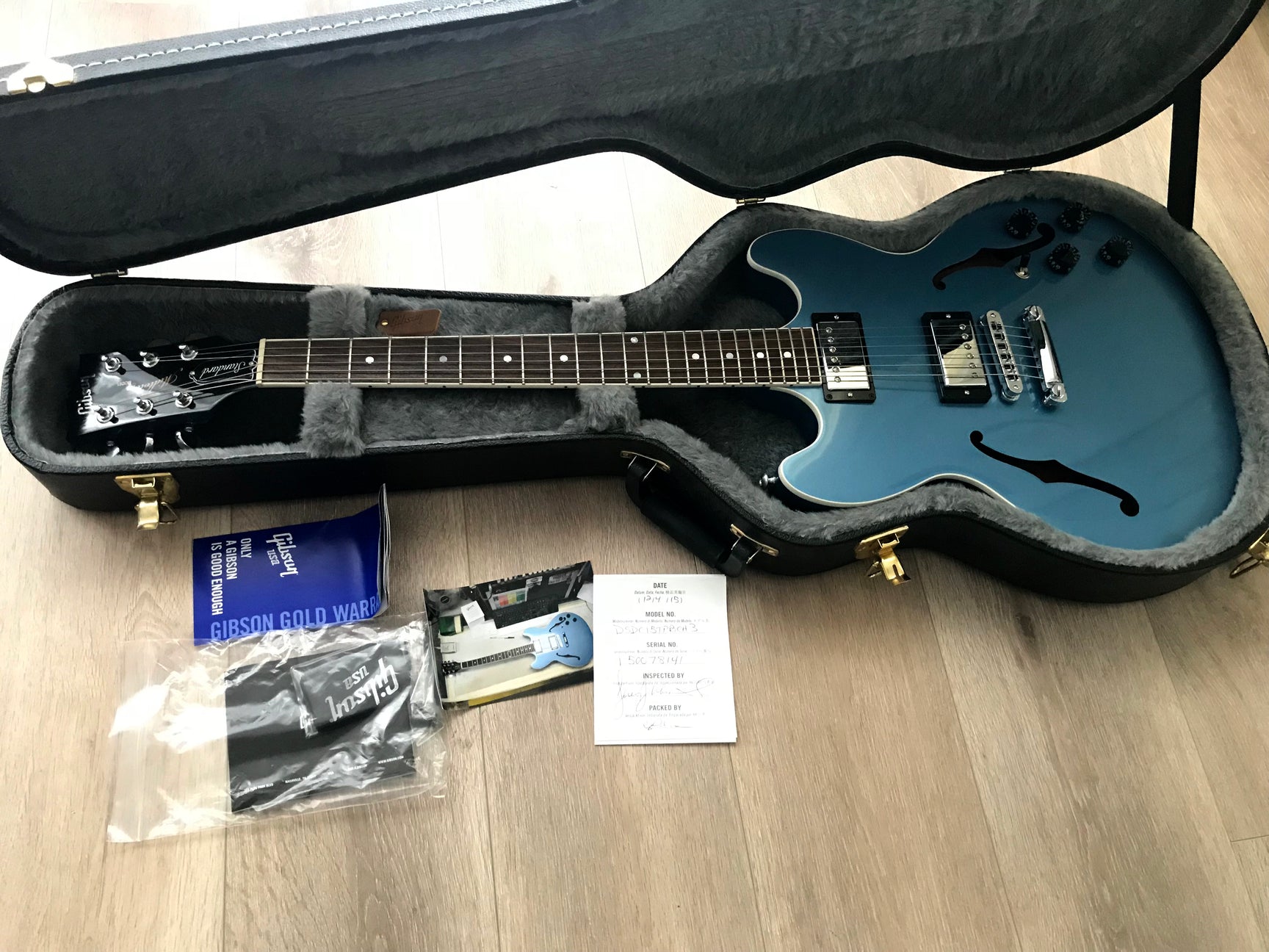 Gibson Midtown Standard Pelham Blue - preowned – Angel City Guitars